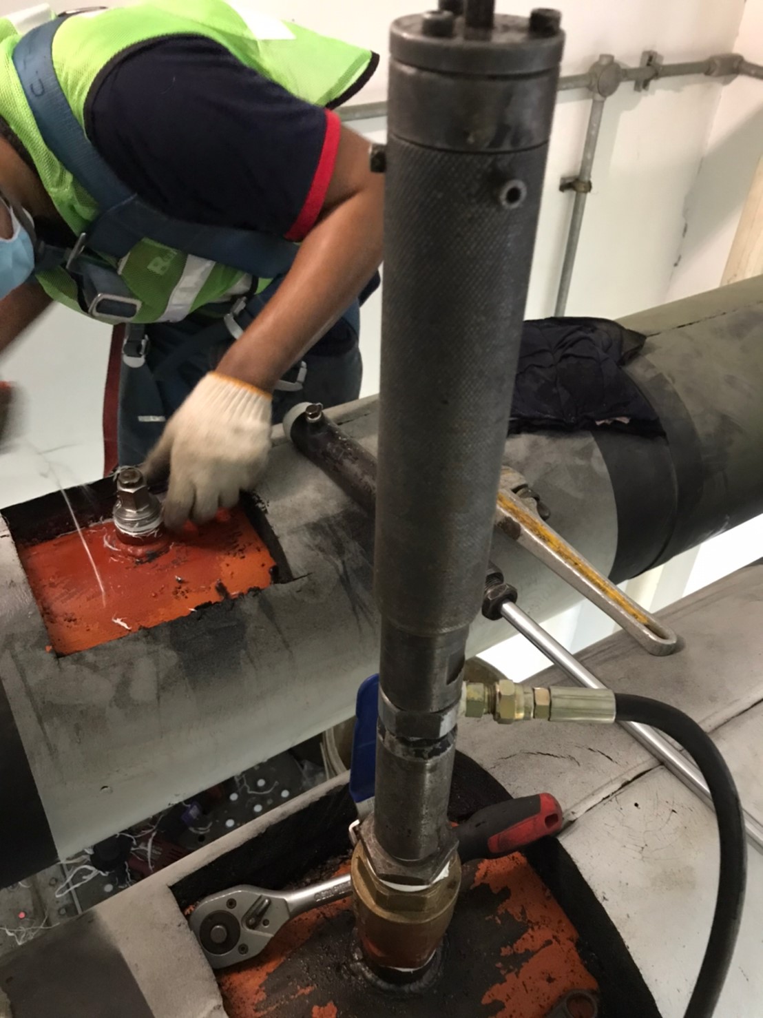 On-Line Thermowell Installation - PipelineBundleServices